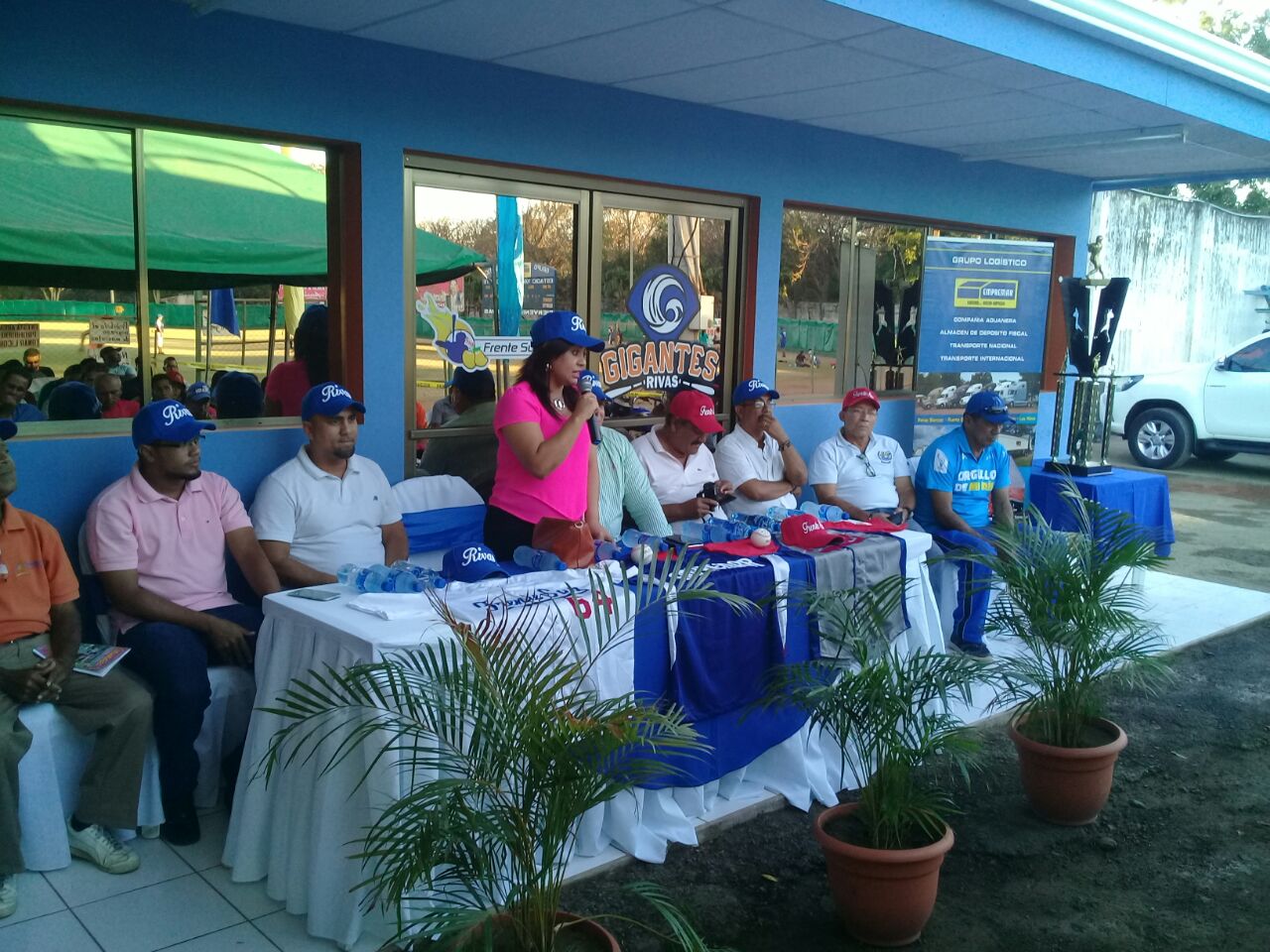 Equipo Frente Sur Rivas recibe uniformes para el Campeonato Germán ...