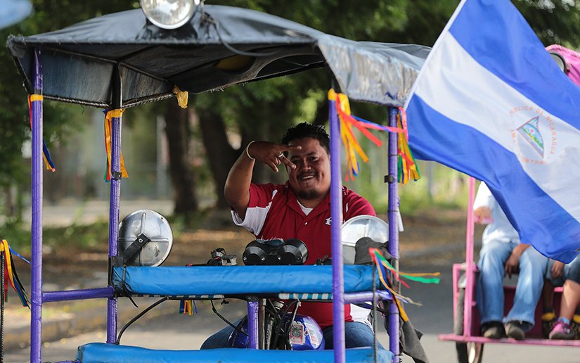 Caponeras recorren Managua en saludo al 39 aniversario de la Revolución ...