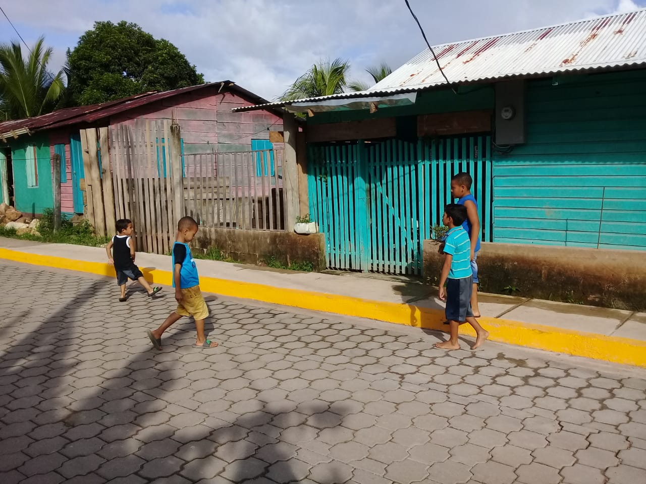 Pobladores del barrio Santa Rosa de Bluefields inauguran tramo de ...