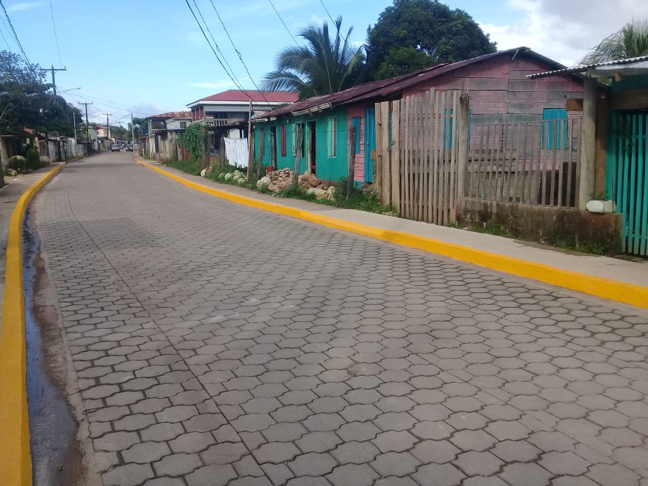 Pobladores del barrio Santa Rosa de Bluefields inauguran tramo de ...