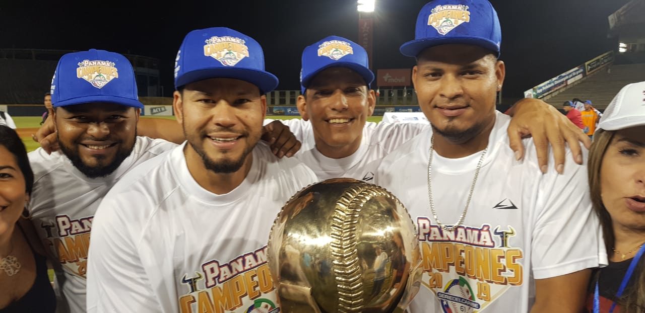 Elmer Reyes y Jilton Calderón en “All Star” de la Serie del caribe ...