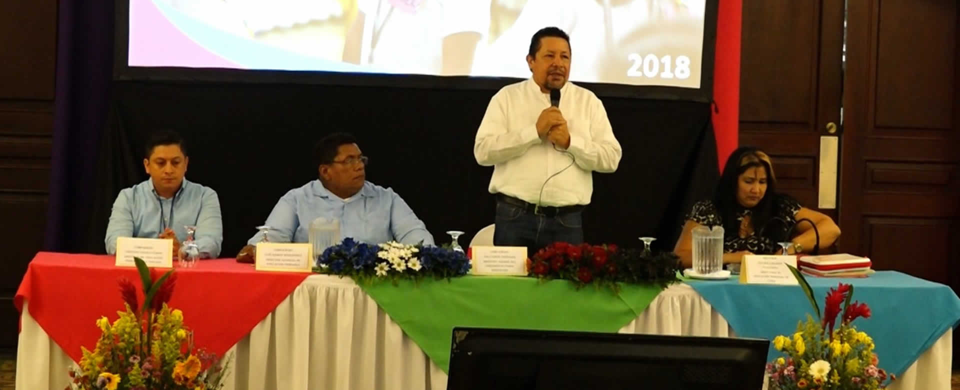 Docentes de multigrado de todo el país participan en Congreso Nacional