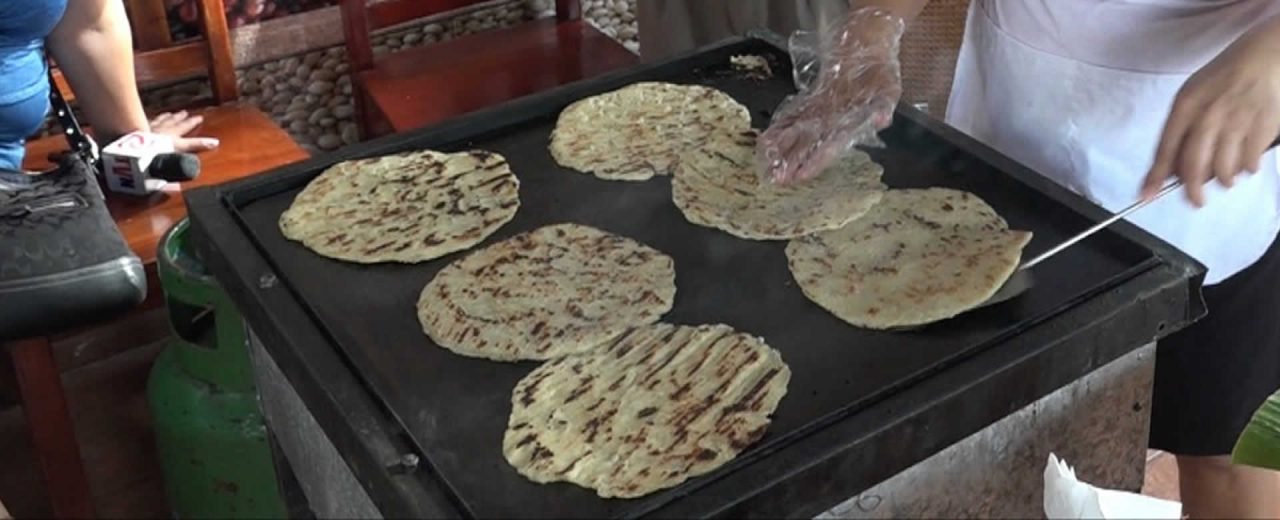 ¿Cómo elaborar exquisitas güirilas con expertos del maíz? : Viva ...