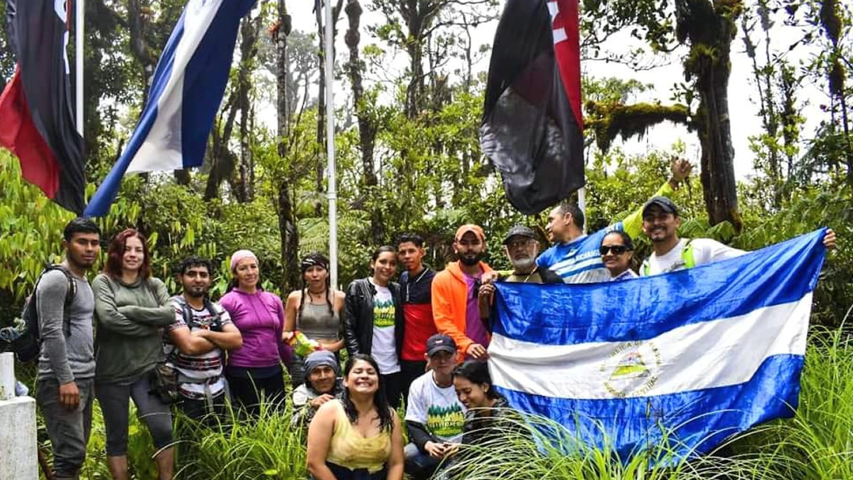 Turistas-cerro-Mogoton-Nicaragua-int-1 : Viva Nicaragua Canal 13 Turistas-cerro-Mogoton-Nicaragua-int-1 : Viva Nicaragua Canal 13