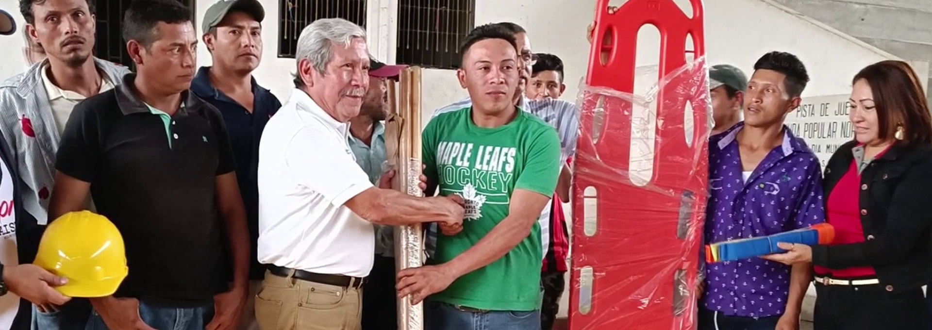 Sinapred entrega equipos de salvamento y rescate a líderes comunitarios