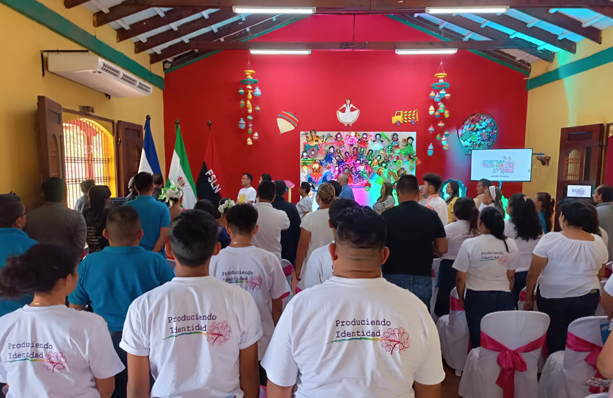 Masaya-munecas-tela-virtual-inter : Viva Nicaragua Canal 13