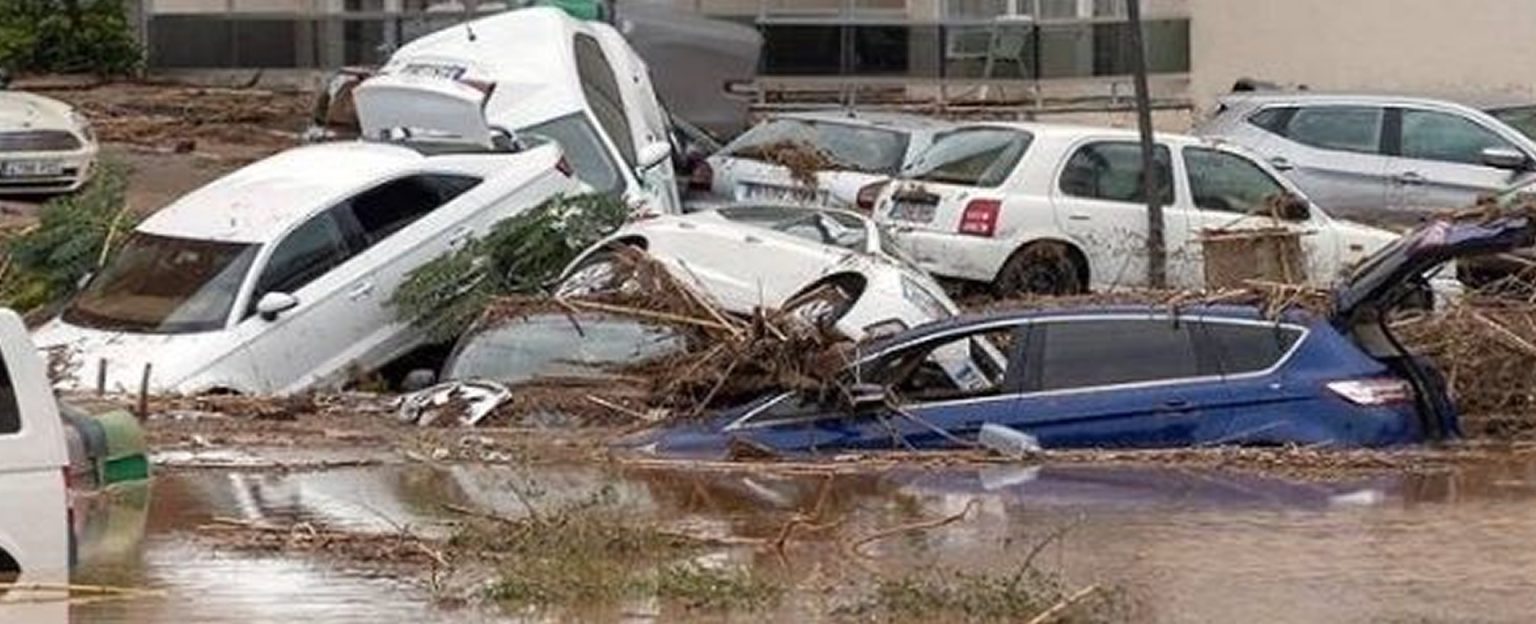 Evacúan a más de 900 personas por lluvias en Emilia-Romaña, Italia