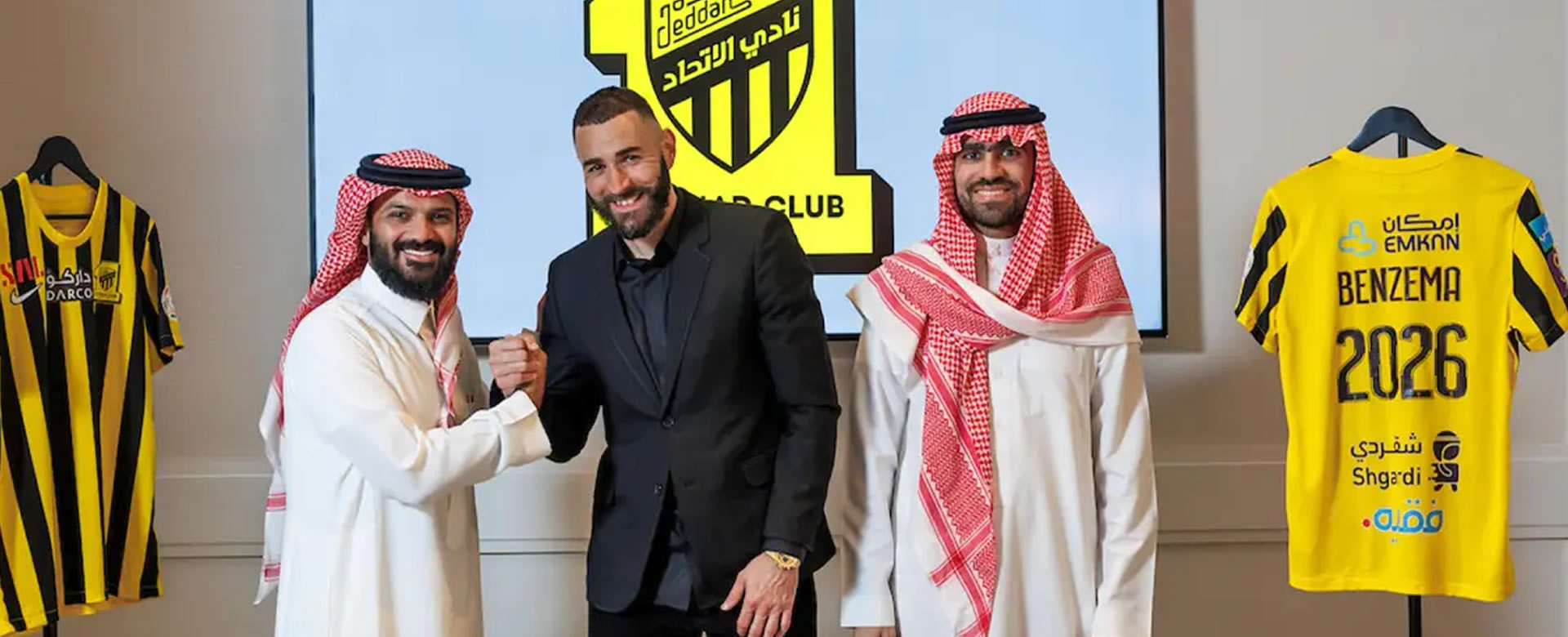 Karim Benzema firma por 3 temporadas con el club árabe Al Ittihad