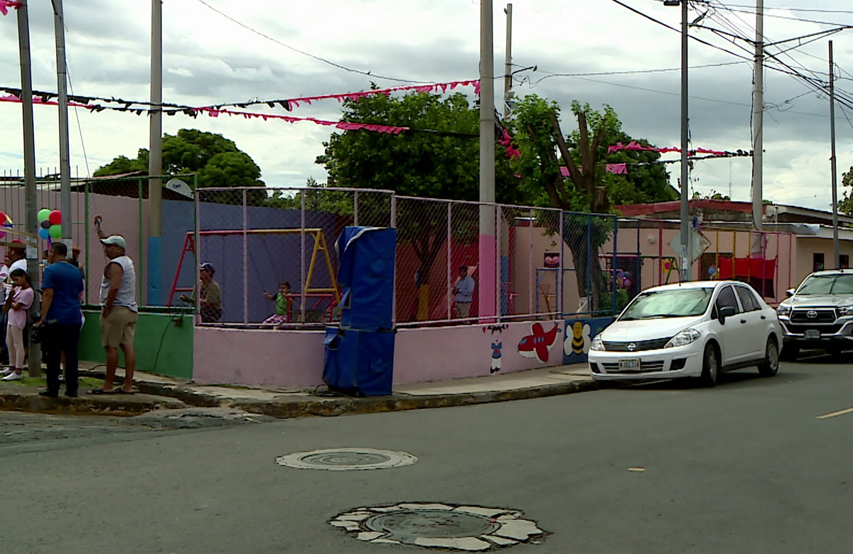 Inauguran mejoramiento de la Casa Comunal del barrio Costa Rica