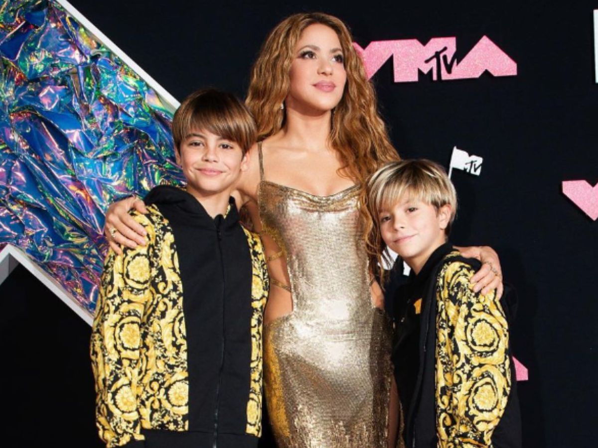 Shakira celebra el debut musical de sus hijos Milan y Sasha