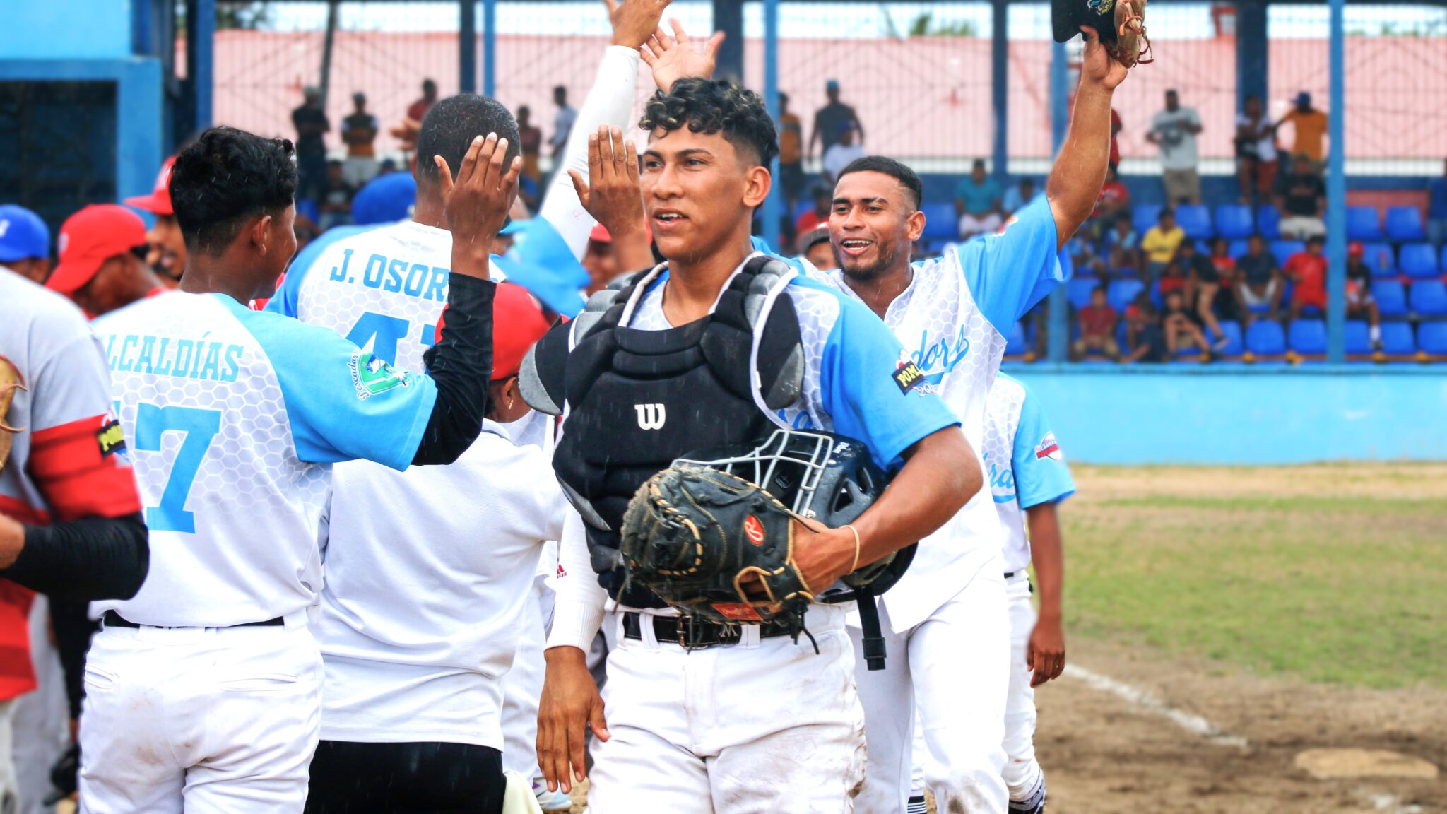 Béisbol Profesional : Viva Nicaragua Canal 13